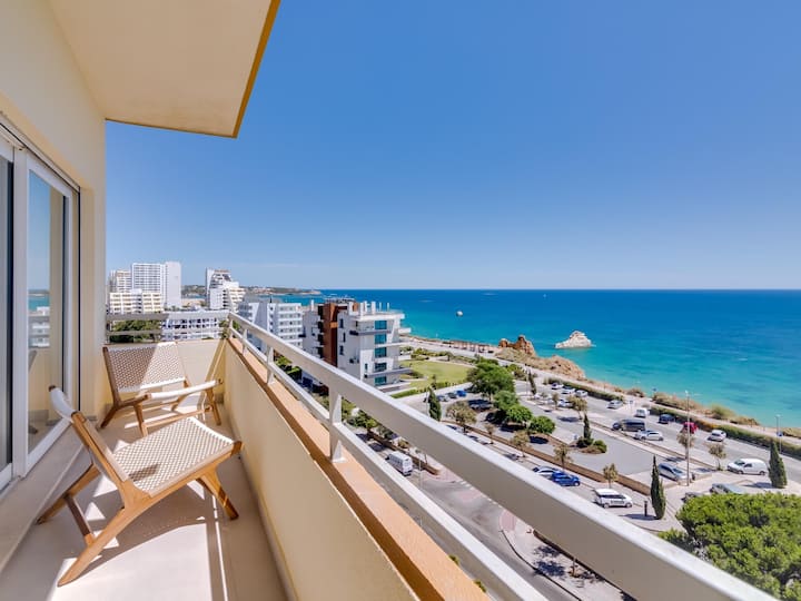 Nine Above The Sea - Ferragudo
