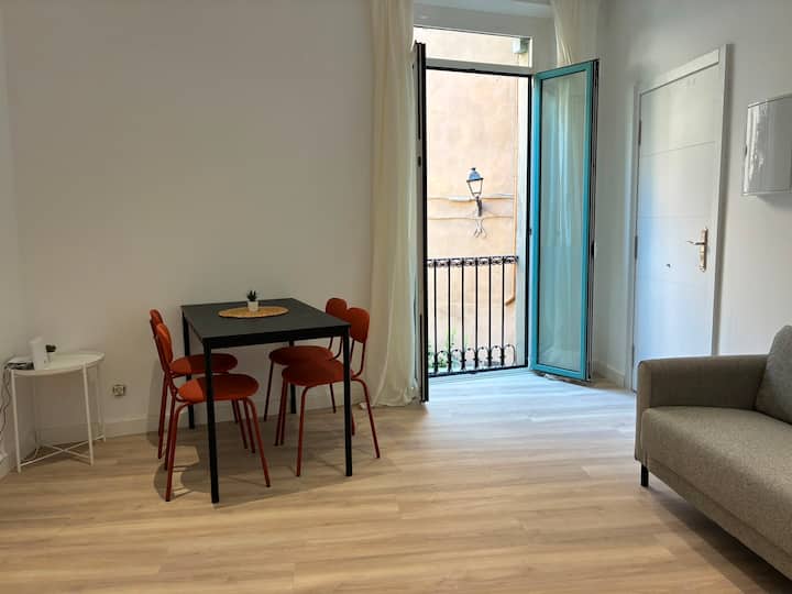 Acogedor Apartamento En El Corazón De Barcelona - Barcelona