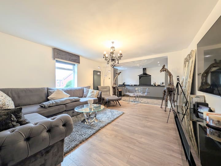 Birkdale Golf Apartment Room For Adult Male - Southport
