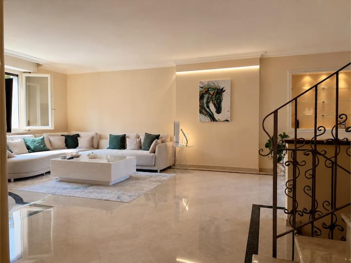 Villa Luxury Sauna, Affreschi, Jacuzzi E Ascensore - Pesaro