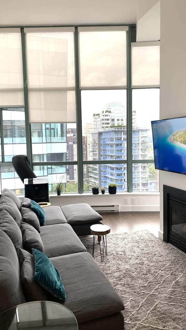 The Penthouse Edit - Vancouver