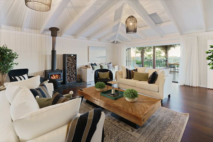 The Jasmine At Montville - Luxurious Main House - Mapleton
