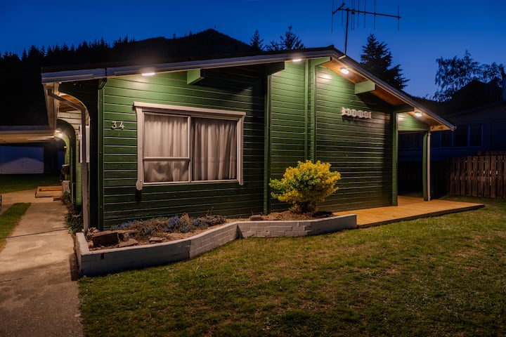 Black Peak Retreat | Ride, Recharge, Relax - Omarama