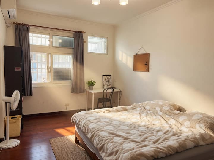 學人寓所|Scholar House|進輔仁大學與好市多 - New Taipei City