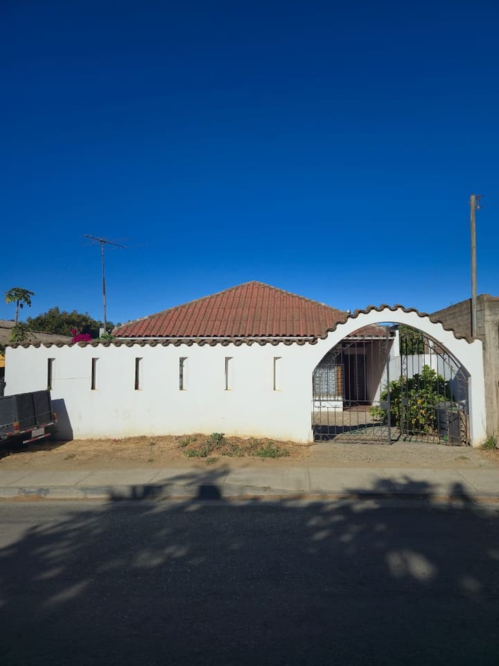 Linda Casa En Pichilemu - Pichilemu