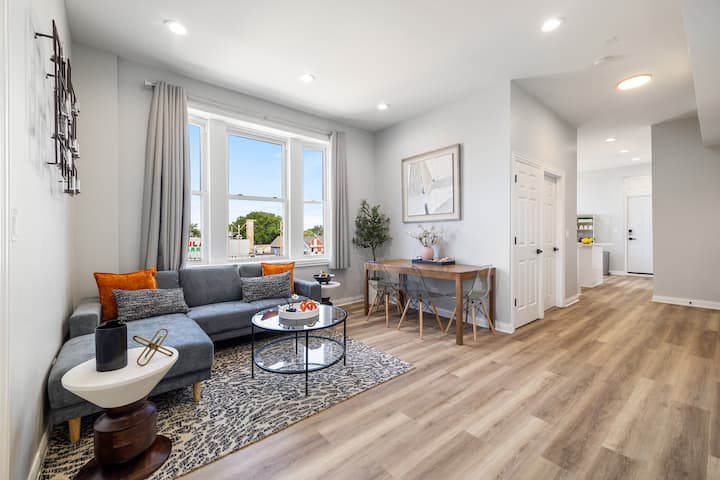 Modern 3br / 2ba Near Humboldt Park & Logan Square - Chicago
