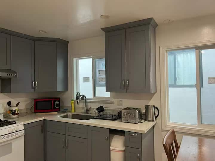 +Cozy Private Room & Bath Near Kaiser Sfo - Pacifica, CA