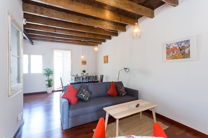 2 Bedroom Near The Gran Via - Barcelona