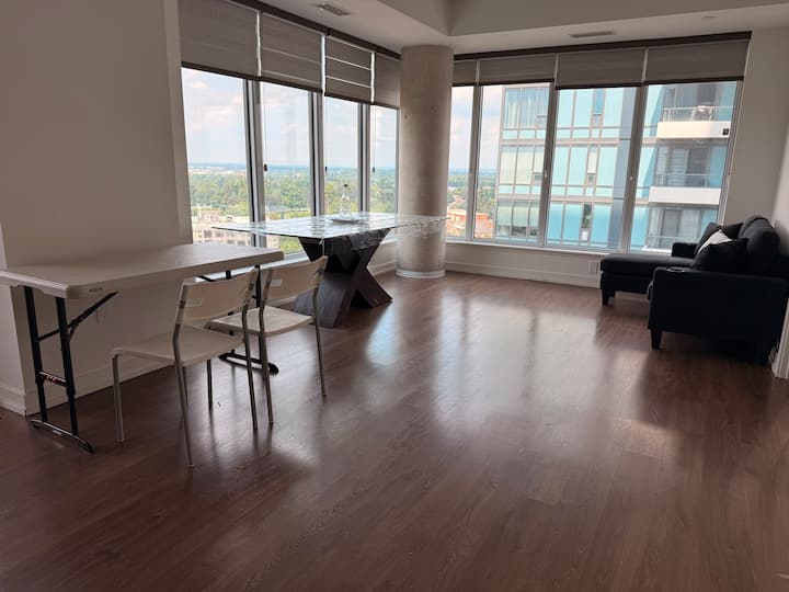@Kitchener 1 Bed 1 Bath | Condo With 5* Amenities - Kitchener