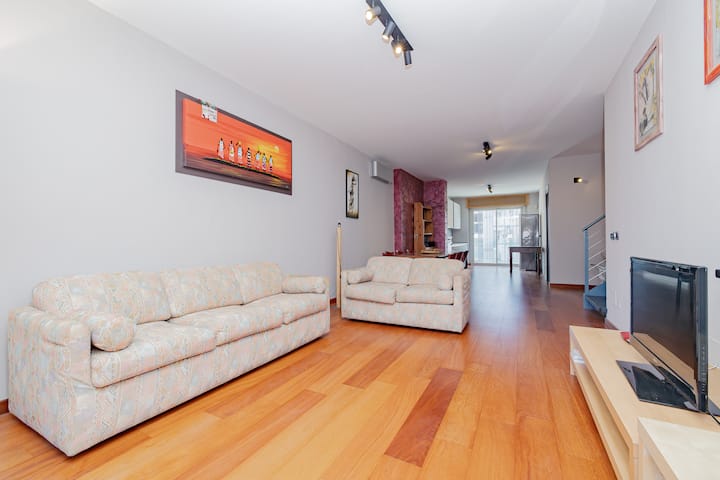 Milan Top Comfort: 3br/3ba With Jacuzzi - Milan