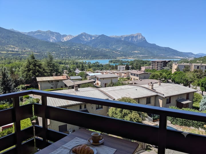 Plan D'eau - L'embrun Perché - Vue Lac & Montagne - Embrun