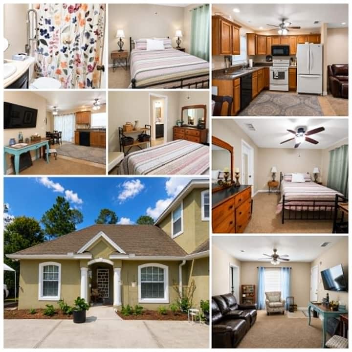 Deland Gated - Guest Suite - DeLand, FL