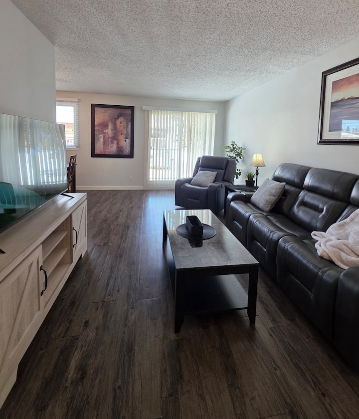 Quiet 2br Retreat In North Red Deer - Red Deer