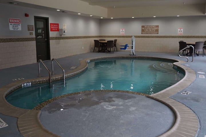 La Quinta Tyler | 2 Queen | Indoor Pool - Tyler, TX