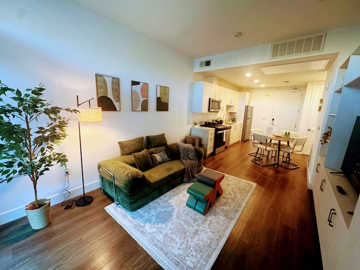 Luxury C Studio Pasadena Near Old Town Caltech - Pasadena, CA