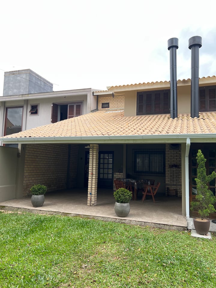 Casa Em Condomínio Garopaba  Aprox.500 M Da Praia - Garopaba