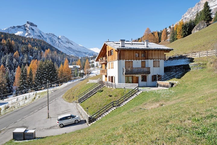 Sunny Arabba Apartment - Alta Badia