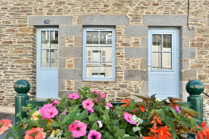Maison 6 Pers Port De Cancale Cour Et Parking - Cancale