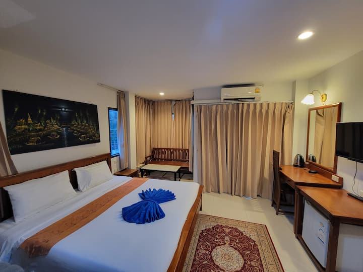 Budget Room Near Patong Beach Ac Best Value - Patong Beach