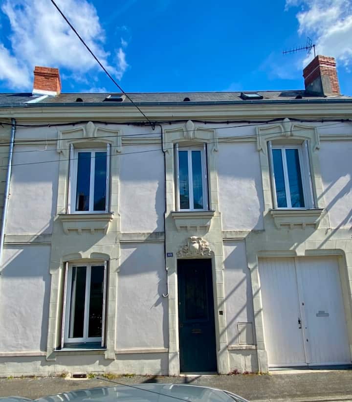 Maison De Charme Avec Jardin 4 Chambres - Châtellerault