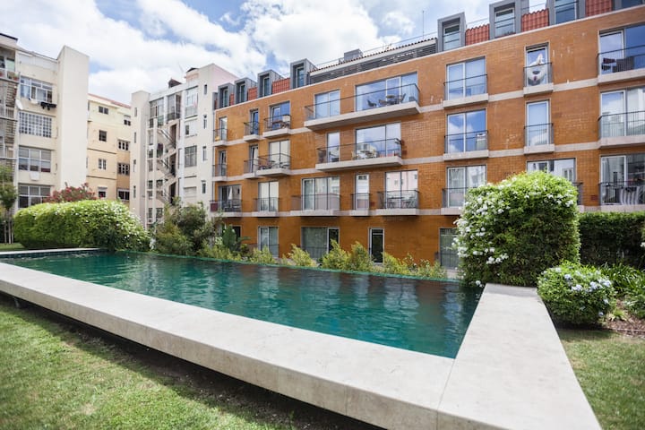 Flh Arroios Elegant Retreat With Pool & Parking - Lisbon
