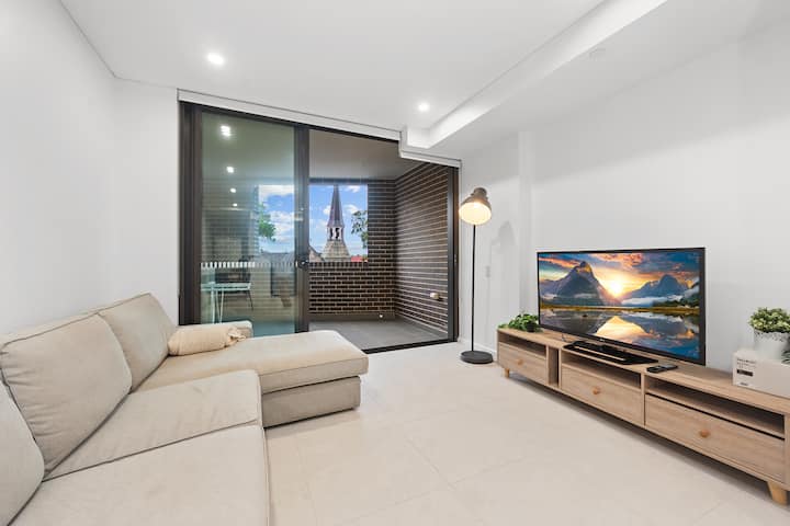 Marrickville Vibrant Area 1 Bedroom Apartment - Camperdown