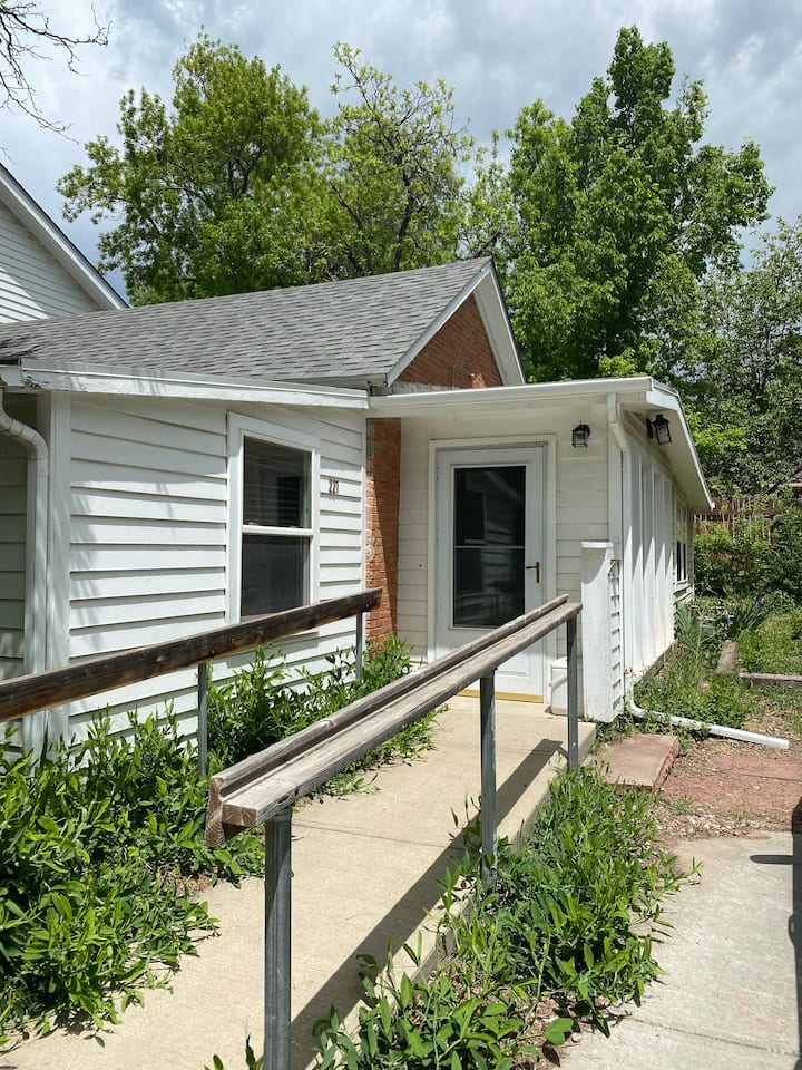 The Farm House - Unit A - Longmont, CO