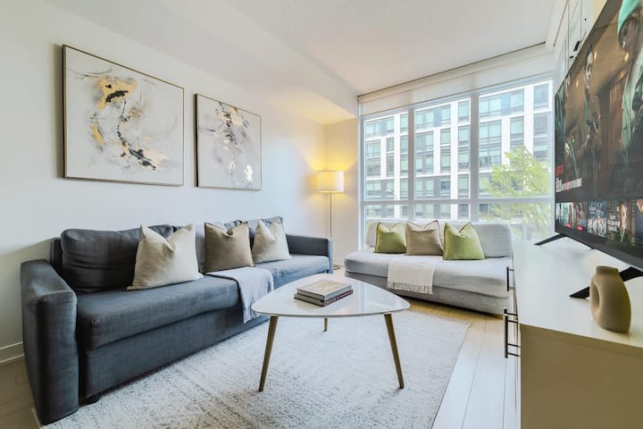 Free Parking! Scenic 3br 2ba Gem Sleeps 8 - Toronto