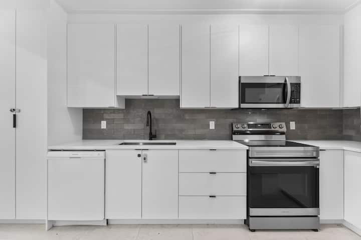 Appartement Entièrement Rénové Au Goût Du Jour - Dorval