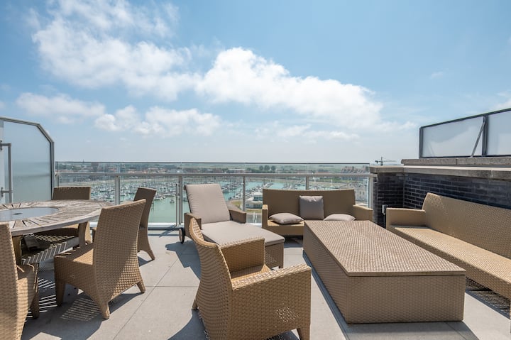 Marina View Apartment, 3 Bdr, With Terrace + Parki - Blankenberge