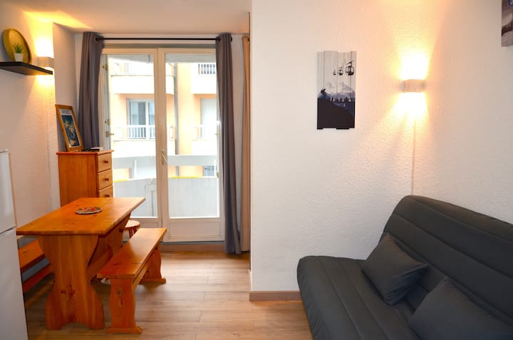 Studio Alcôve Pour 4 Personnes - Pied Télécabine - Cauterets