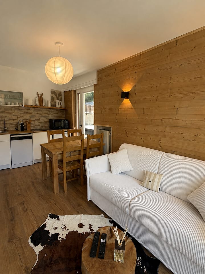T2 Cosy Rénové Parking Privé Pieds Des Pistes - Les Houches