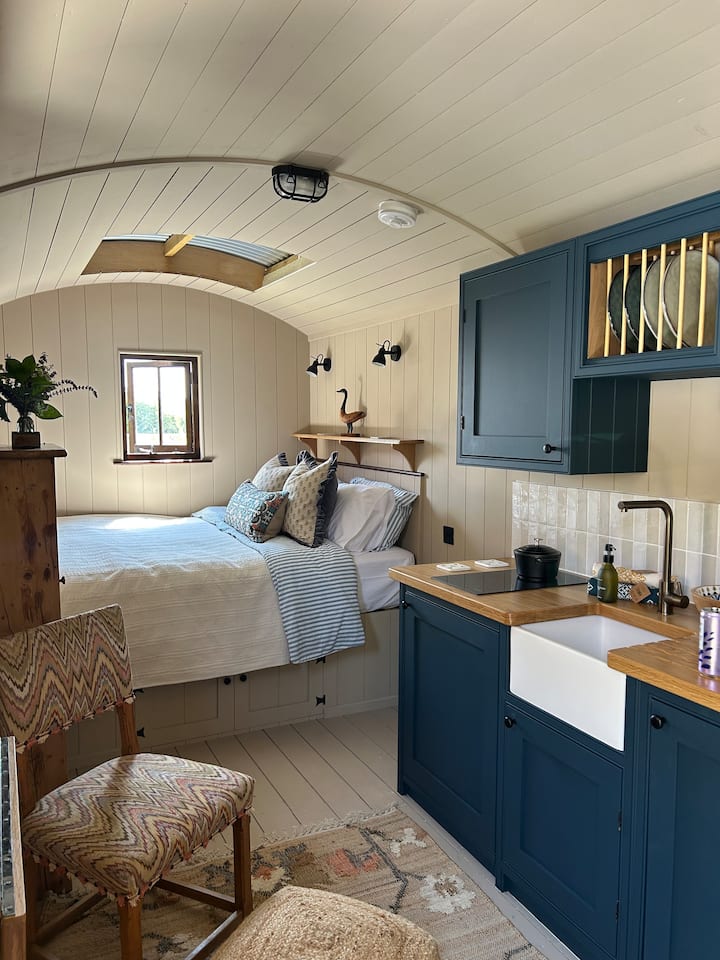 The Rickyard Hut - Dymchurch