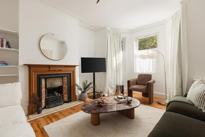 New! Wimbledon 4br Home | Garden | 10 Mins To Tube - Hampton