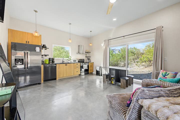 New Foothills Casita | 2 Kings + Sunsets - Tucson, AZ