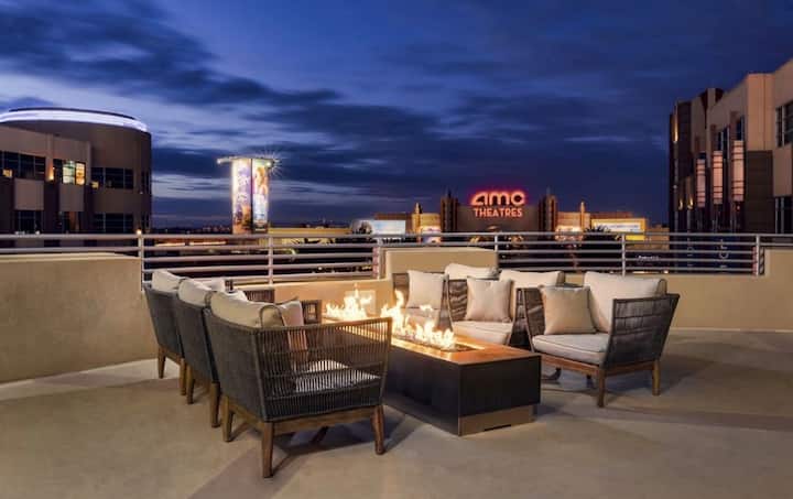 Luxury Loft At Westgate Entertainment District - 글렌데일