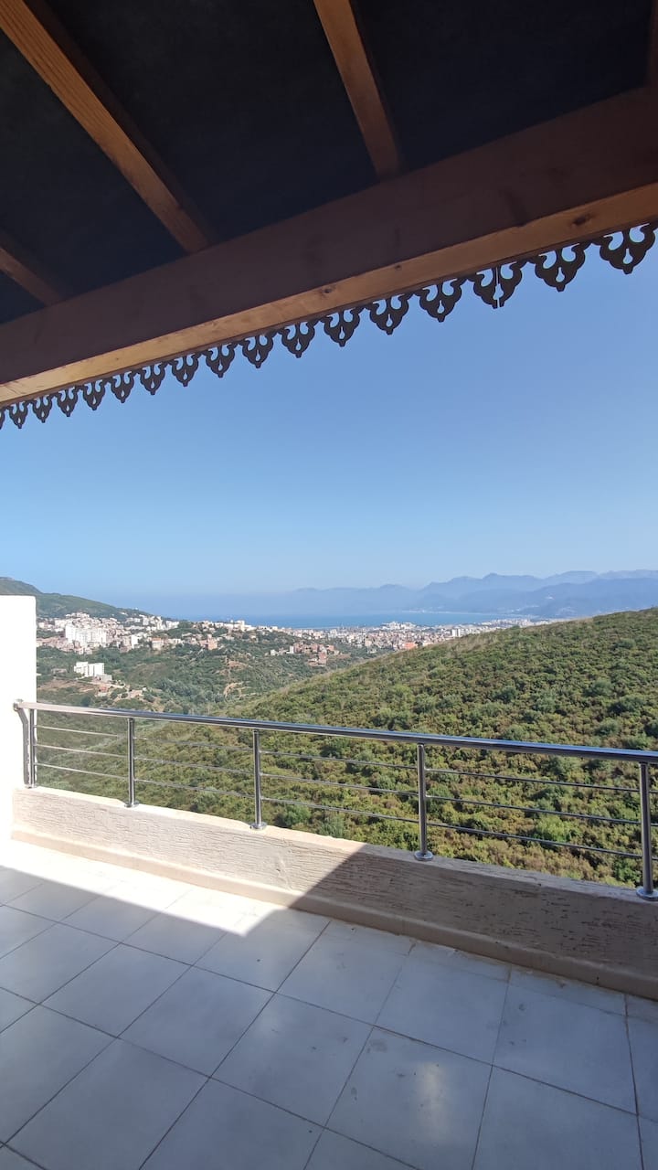 F3 Avec Terrasse Avec Vue Panoramique - Béjaïa