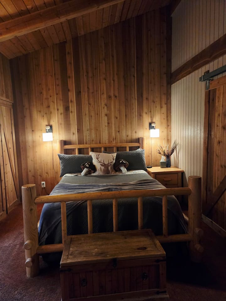 The Lyons Den At Upper Timberline Village - State of Washington