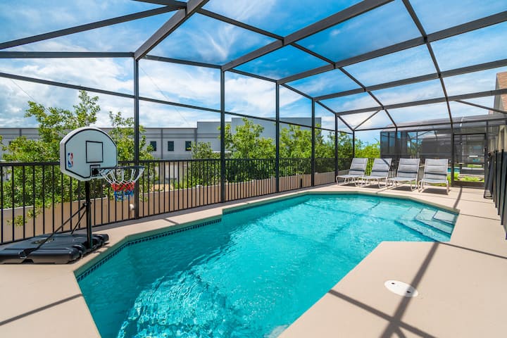 Lovely 5br Villa Home Near Disney + Pool + Bbq - Davenport, FL