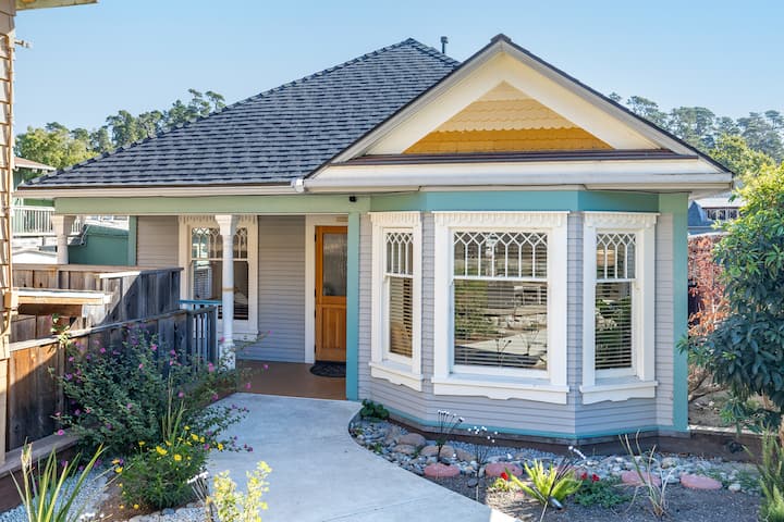 Heart Of Downtown Cambria: Walk Everywhere + Beach - Cambria, CA
