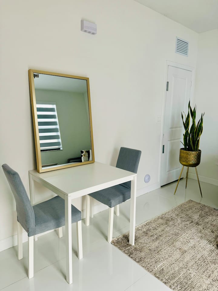 Complete Apartment In Cuttler Bay, Fl - Florida Keys