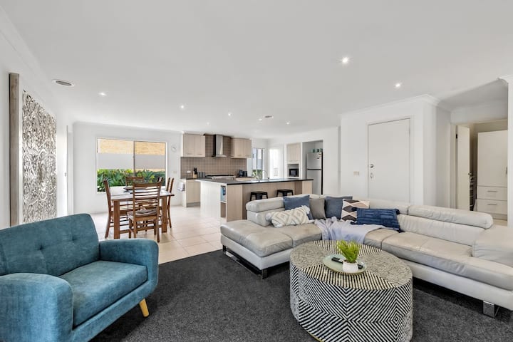 Torquay Pacific Escape Groups, Golf & Beach - Torquay