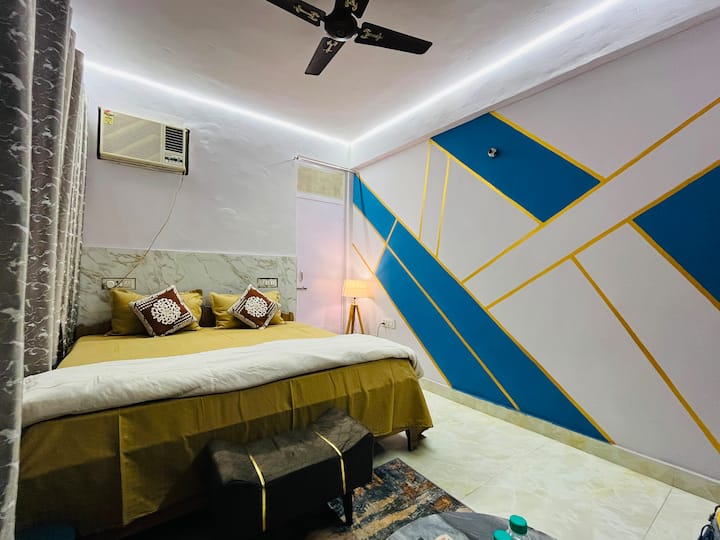 The Hideaway (Near Yatharth/amrita Hosp.) Sec 88 - Faridabad