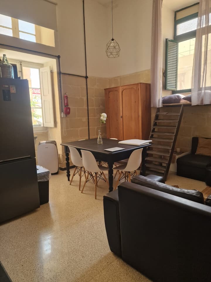 Valletta Three Bedroom Boho Apartment - La Valette