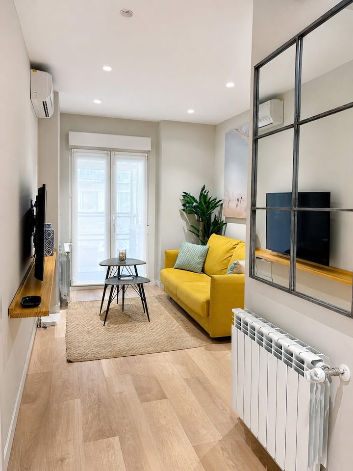 La Concha Urban Suite Con Terraza & A/c - Donostia-San Sebastian