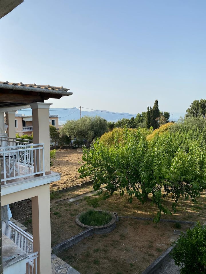 Green Oasis Near Corfu Town | Play Area & Parking - Corfu