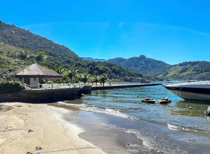 Casa Em Angra Dos Reis, Piscina E Marina. - Ilha Grande