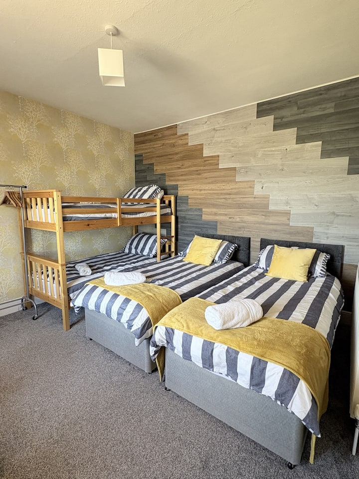Famille-confort-salle De Bain Privée-vue Sur La Ca - Caernarfon