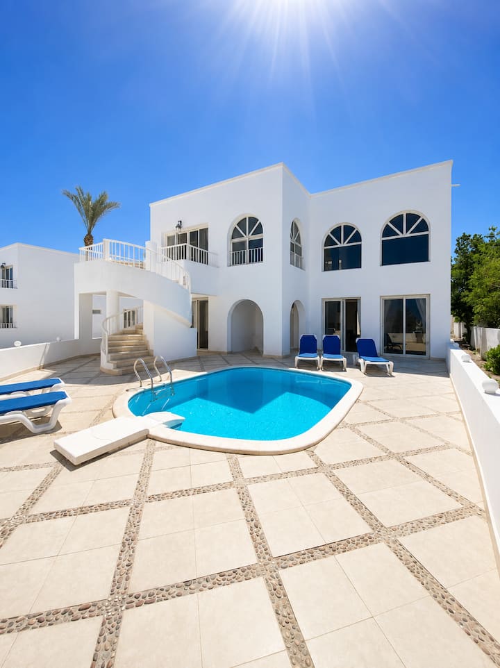 Central Monte Carlo Villa Private Pool & Beach - Sharm El-Sheikh