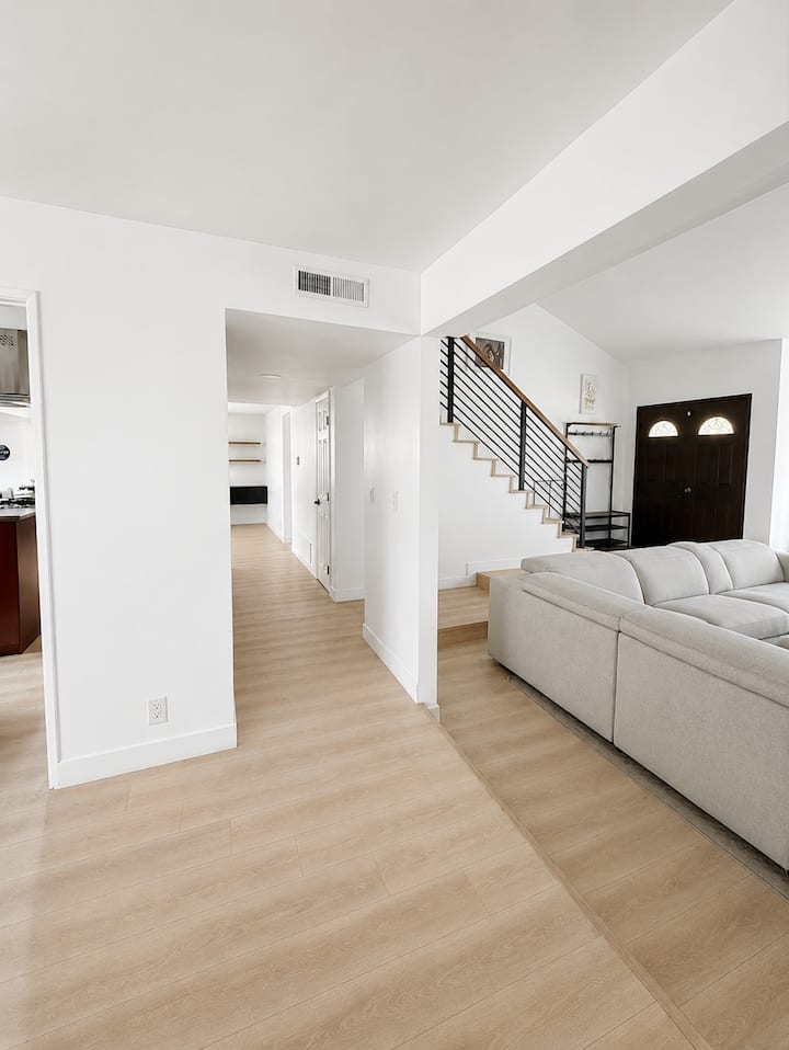 Modern 5br Near Sofi, Lax & Beaches - Carson
